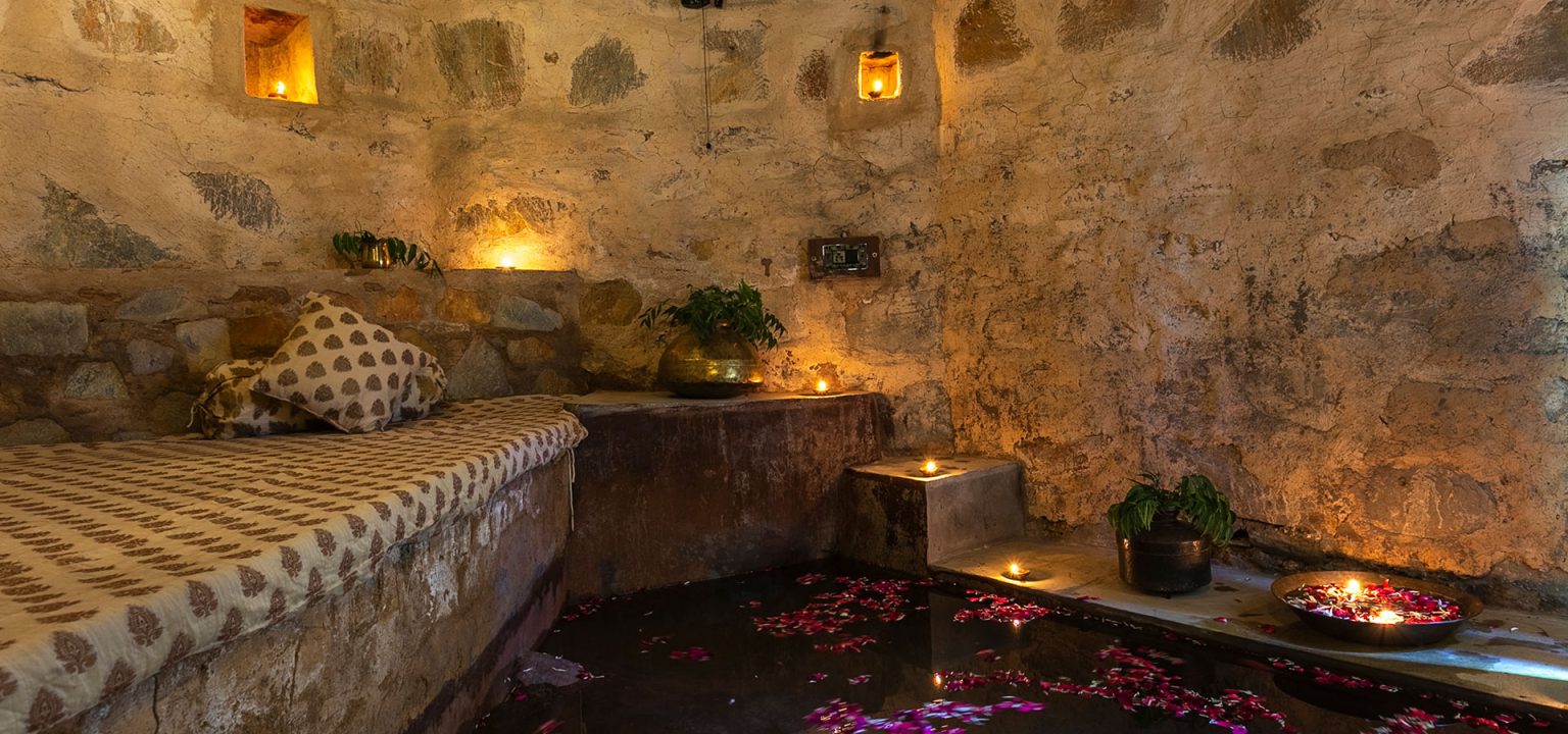 Luxury Resort in Udaipur | Top Exotic Stay in Udaipur | Heritage Stay ...